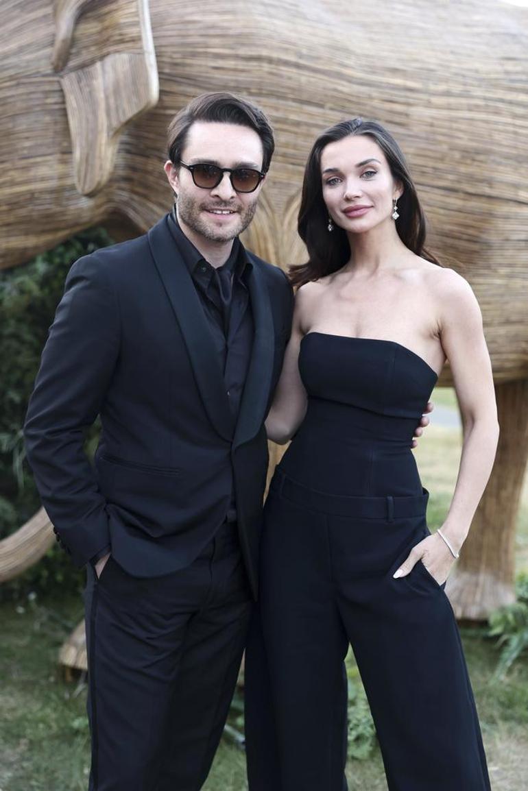 Ed Westwick ve Amy Jackson'ın Mutlu Aile Hayatı - Evos Angels