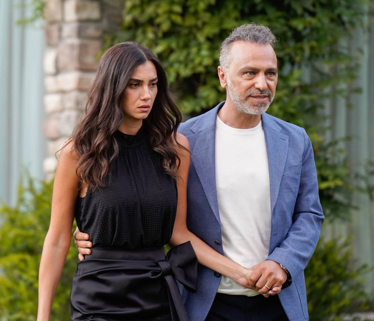 Dizideki Psikolojik Zorbaların Gerçek Yüzü: Azra ve Cihan'ın Hikayesi ...